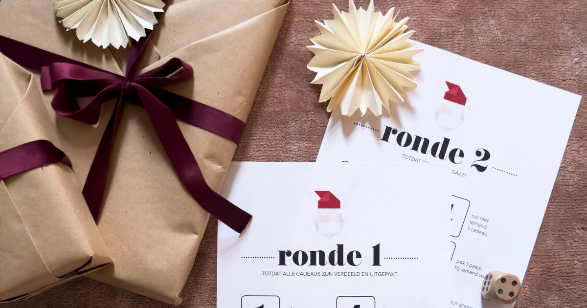 Gezellige feestavond met het kerst dobbelspel | vtwonen Gezellige feestavond met het kerst dobbelspel | vtwonen