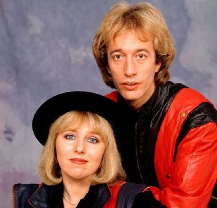 'Robin Gibb zocht huurmoordenaar om ex te doden' | De Volkskrant