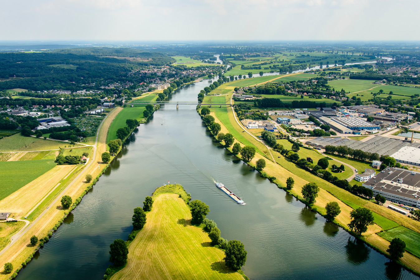 Lezers van De Gelderlander over de rivier | Foto | gelderlander.nl