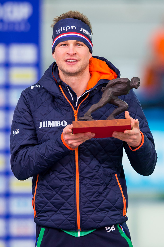 Sven Kramer houdt schaats-Oscar nu zelf | Schaatsen | AD.nl