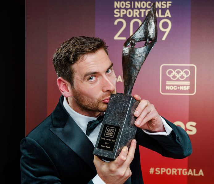 Coach van het Jaar Hugo Haak troeft Ten Hag en Wiegman af | Sportgala ...