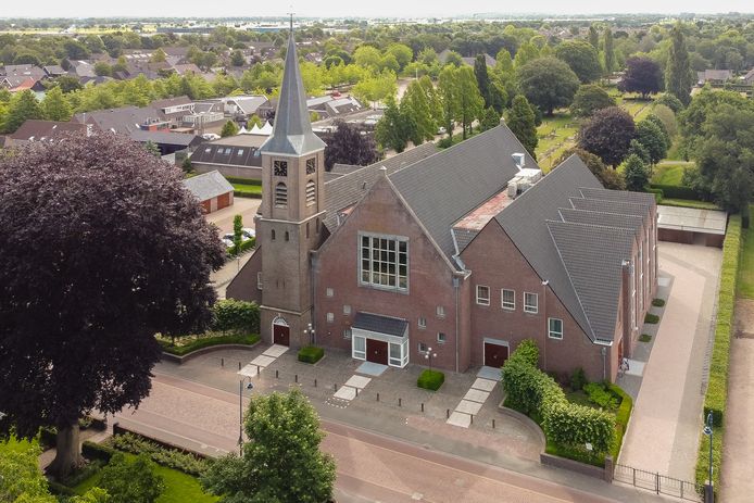 Staphorst wil af van kerktorens | Kop van Overijssel | destentor.nl