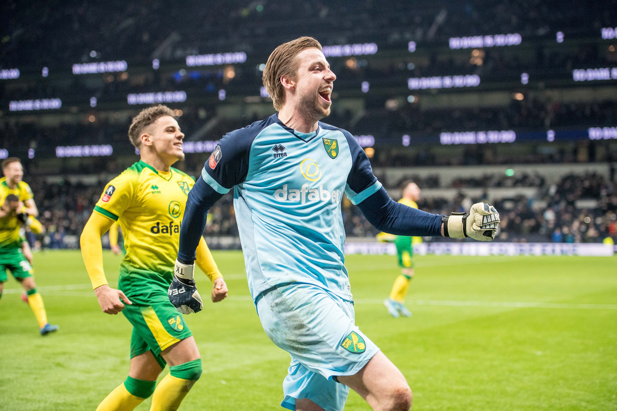 Heldendaden Tim Krul helpen Norwich naar kwartfinale Engelse beker | De ...