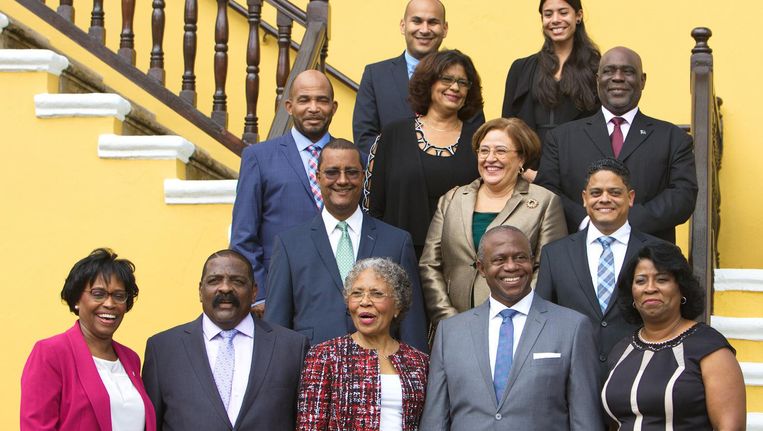 Regering van Curaçao na zeven weken gevallen | De Volkskrant