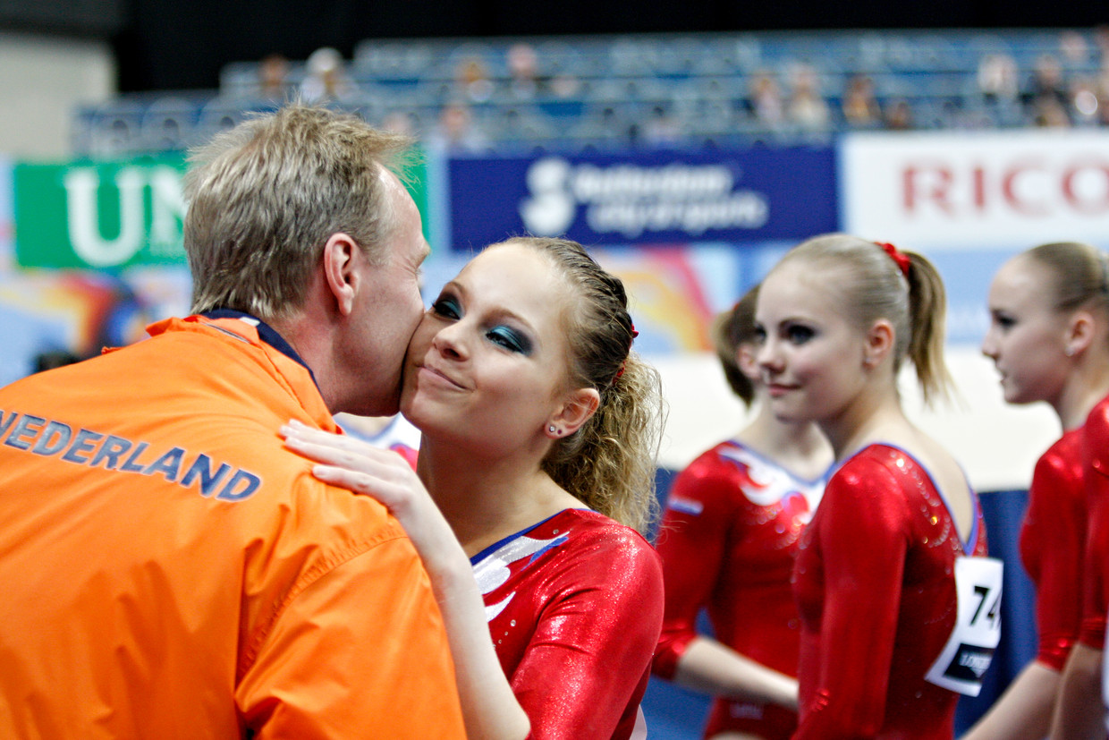 Turncoach Wevers ontkent gebruik van fysiek geweld | Trouw