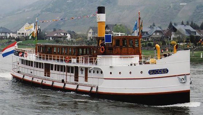 Pakjesboot 13 moet bij veiling 1 miljoen euro opbrengen | Sinterklaas ...