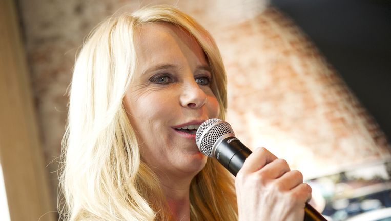 Linda De Mol Flikt Het Weer Met 2 3 Miljoen Kijkers De Volkskrant