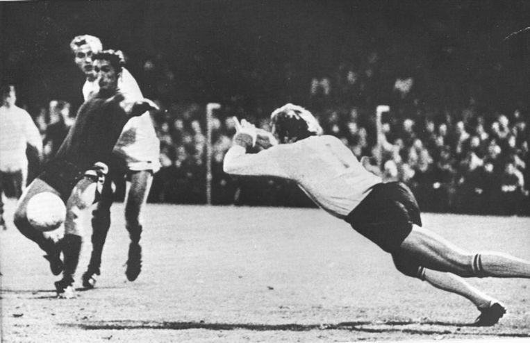 Oud-doelman en PSV-legende Jan van Beveren overleden | De Volkskrant