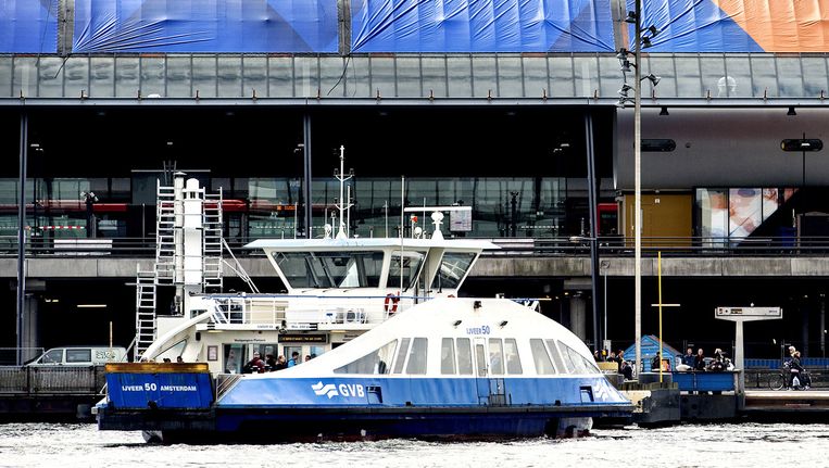 Amsterdam wil extra veerpont naar Noord | Het Parool