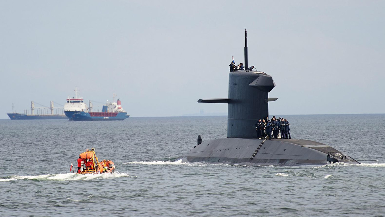 'Russische schepen verjagen Nederlandse onderzeeër op Middellandse Zee ...