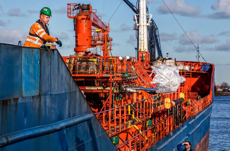 Eenderde van het afval in de Europese zeeën is afkomstig van de ...