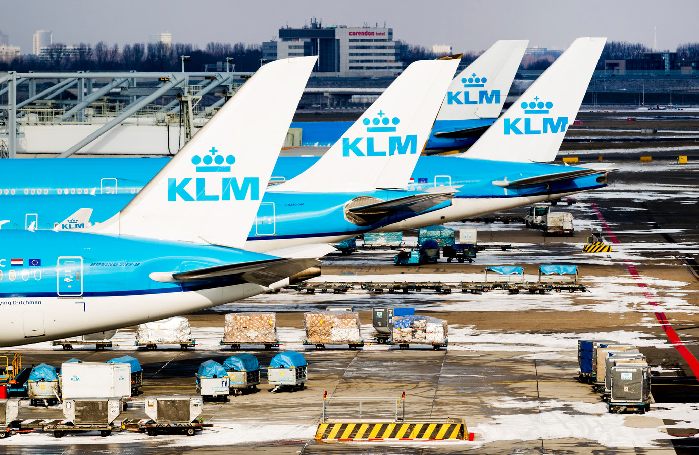 Meer reizigers voor KLM in juli, ondanks grote brandstofstoring | Foto ...