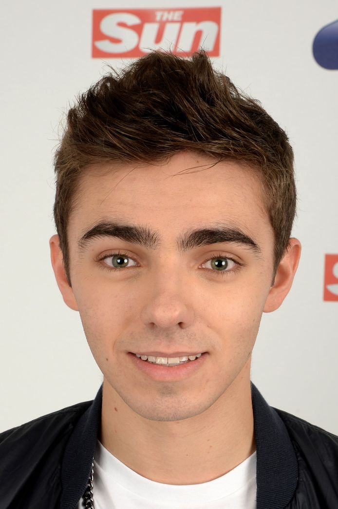 Nathan Sykes (The Wanted) overleeft eerste optreden na operatie aan ...