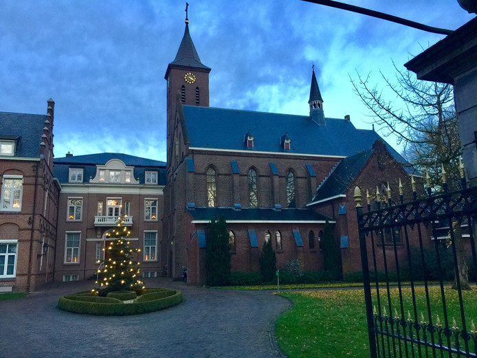 Komst Indonesische zusters redt klooster Denekamp | Dinkelland ...
