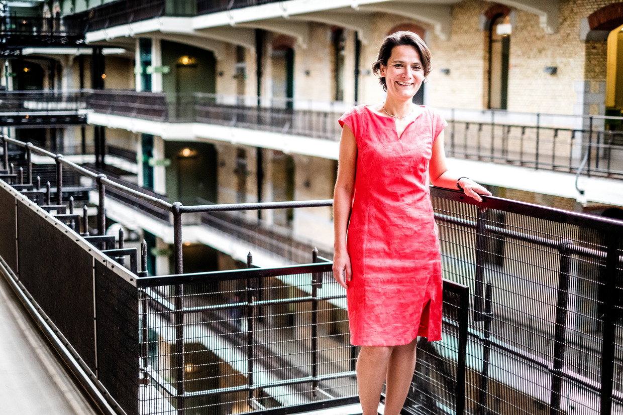 Isabel Albers keert terug naar De Tijd | De Morgen