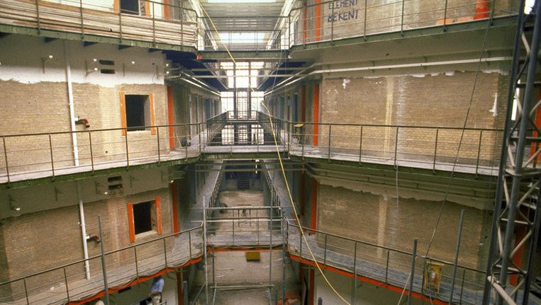 Amsterdamse gevangenis moet problemen oplossen | Het Parool