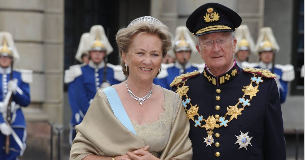 Koning Albert en koningin Paola naar Kinshasa vertrokken | Buitenland ...