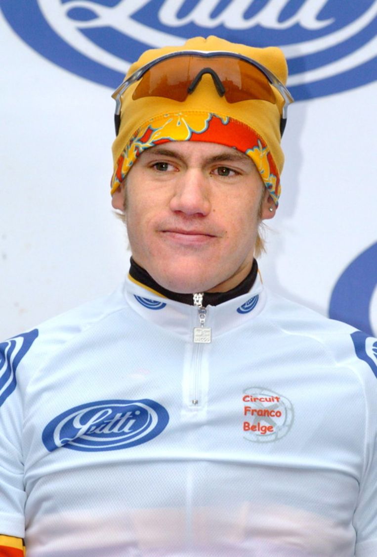 Wouter Weylandt (26) overlijdt na zware val in Giro | De Morgen