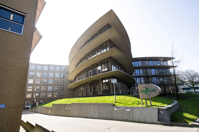 Saxion op plek vier in hbo-top, Tio beste in toerisme | Enschede ...