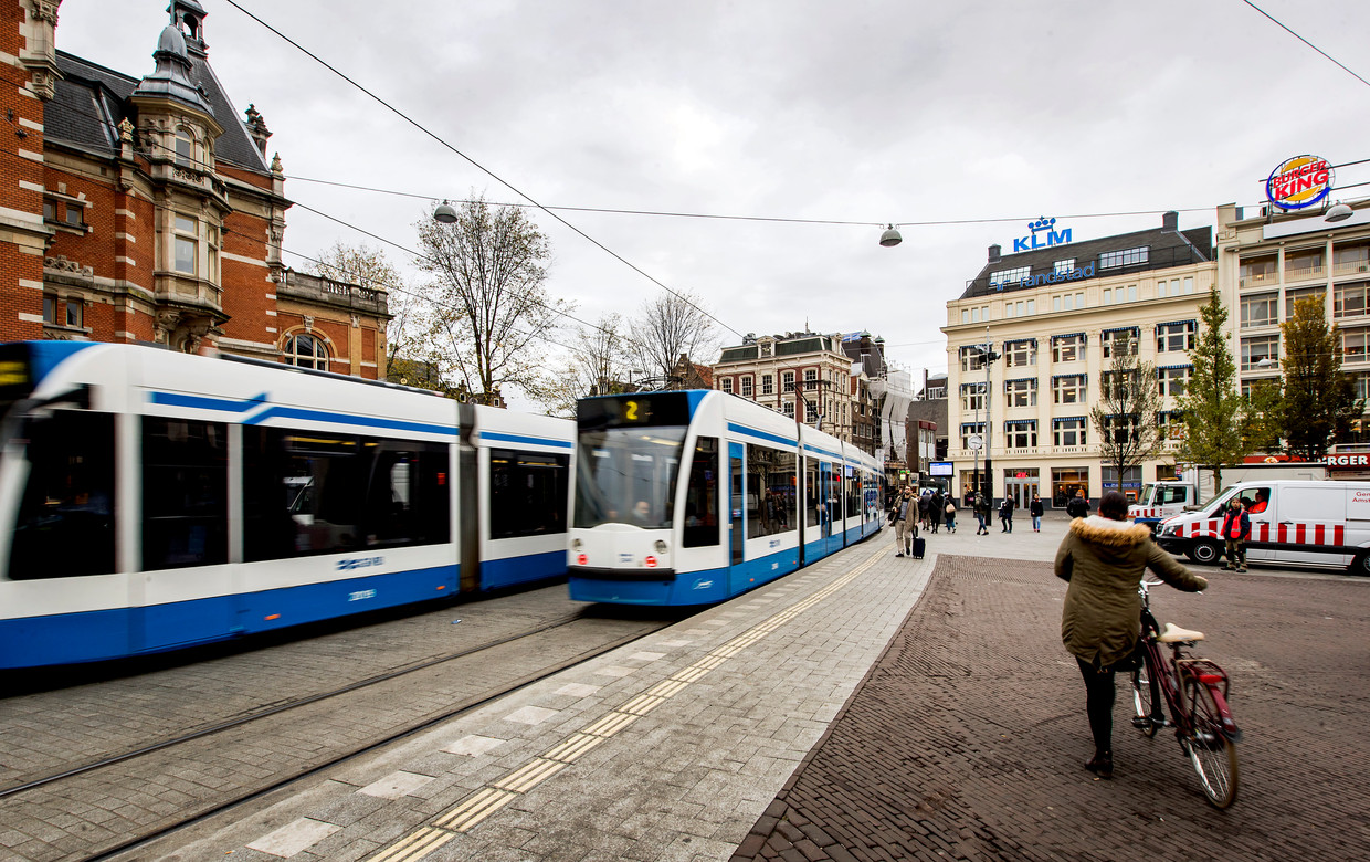 Rover wil betere doorstroming van Amsterdams openbaar vervoer | Het Parool