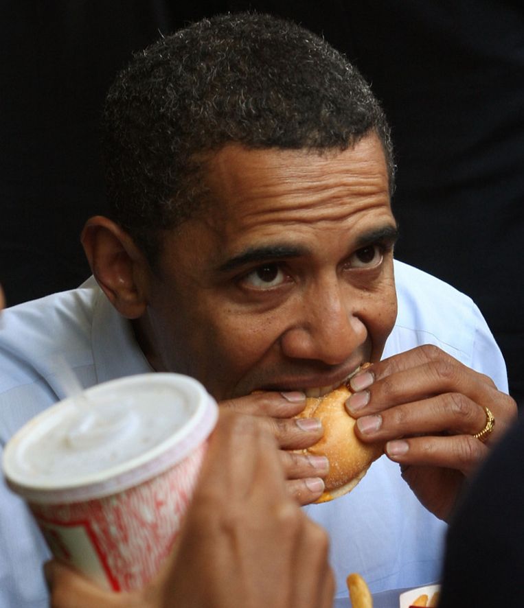 Amerikanen eten liever een hamburger met Obama | Trouw