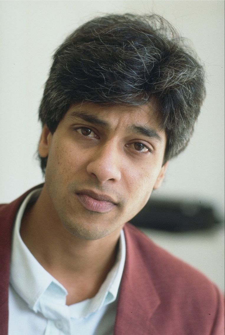 Schrijver en programmamaker Anil Ramdas (54) overleden | Trouw